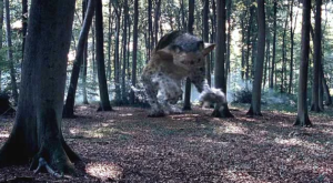 Questing Beast: The Hybrid of Death #folklore - Ronel the Mythmaker